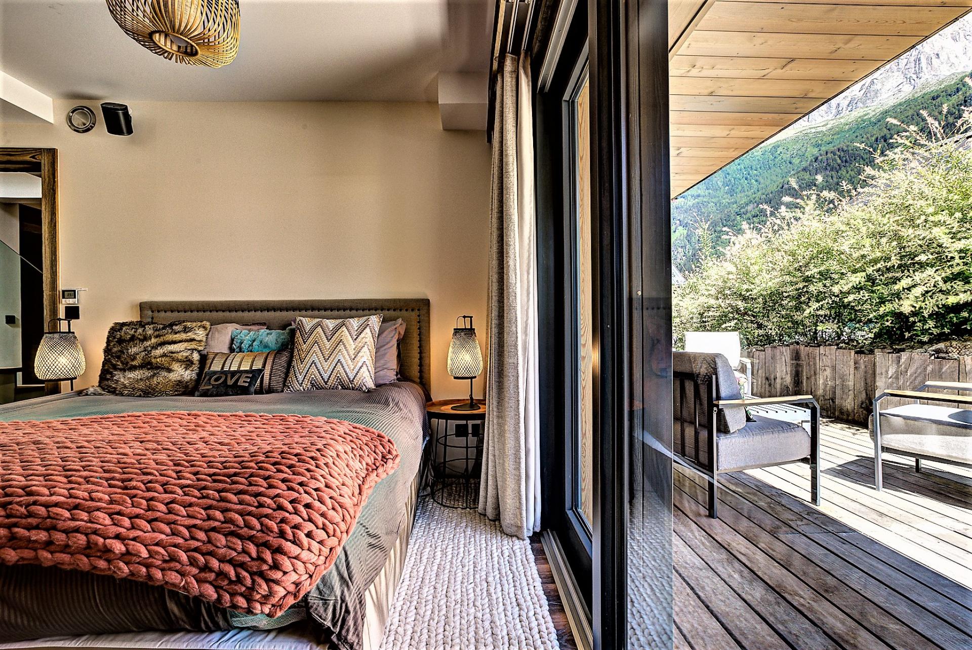 Property CHALET AUTHENTIQUE | Grand Properties Collection